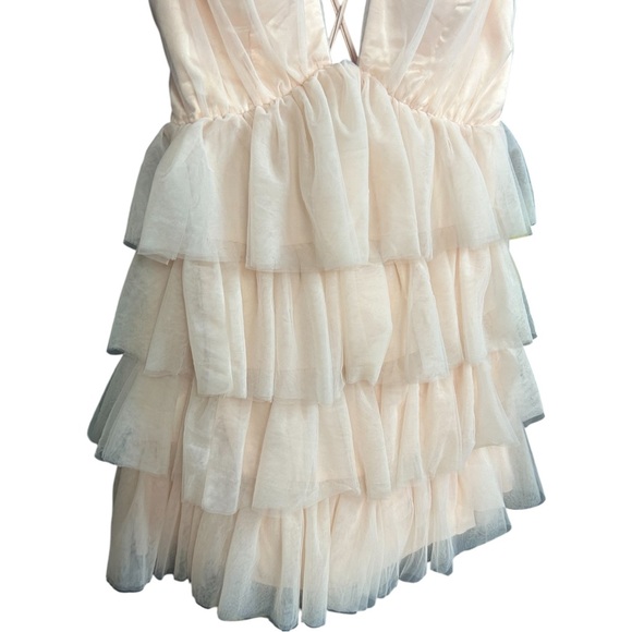 Selfie Leslie | Dresses | Selfie Leslie Auguste Tiered Frill Mini Dress ...